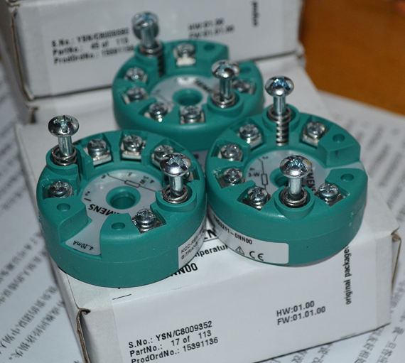 SITRANS TH300 Industrial Temperature Transmitter Sensor Molded Plastic 20mA