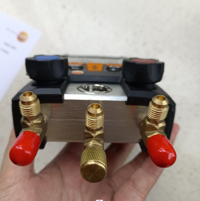 Testo 549 Entry Level Digital 2 Way Manifold Refrigeration Gauge ...