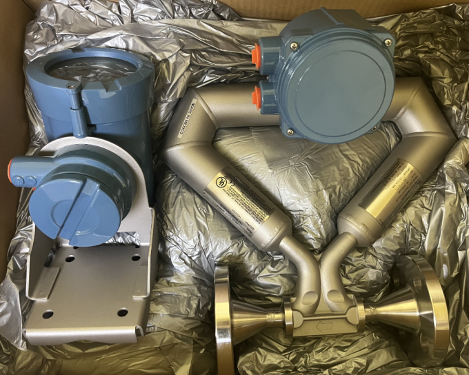 Emerson Coriolis Flow Meters CMF050MA15N2EIEZZZ Emerson Transmitter ...