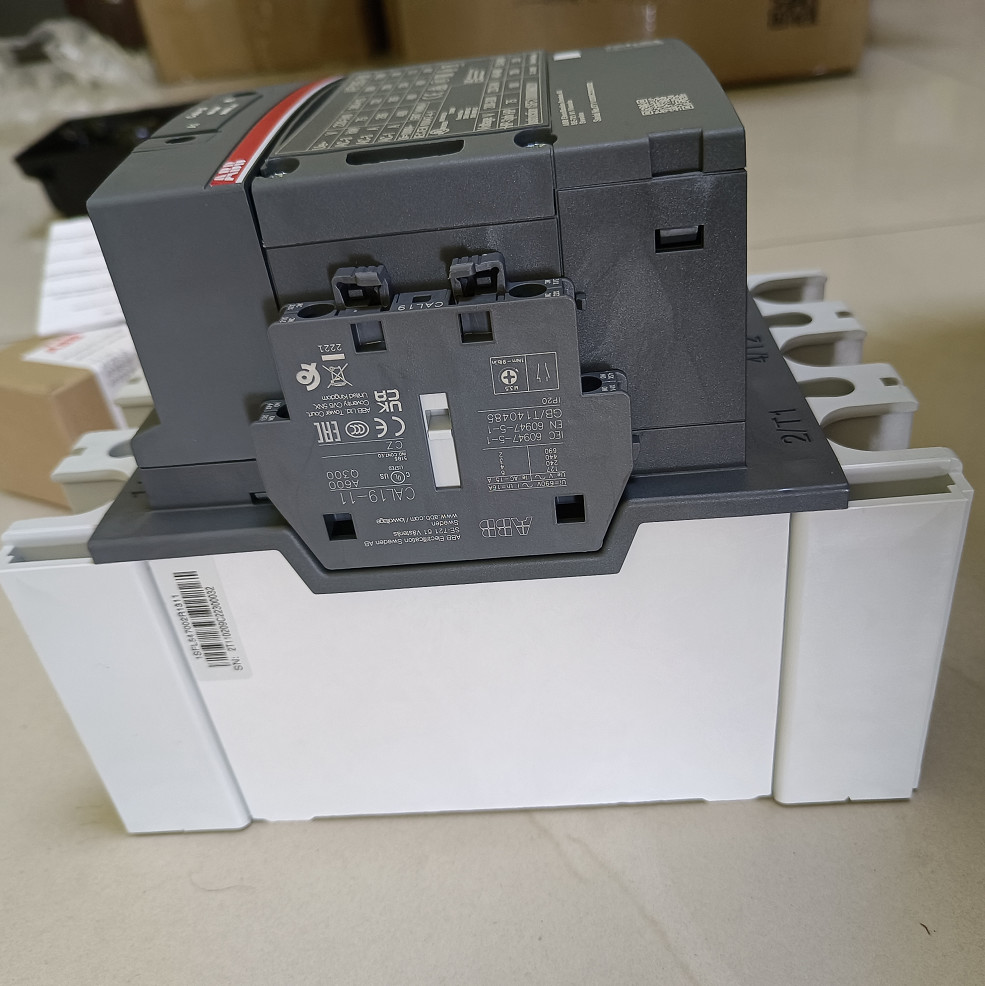ABB Af265-30-11-13 3 Phase Contactor (600 VAC) 350A Plc Logic Controller