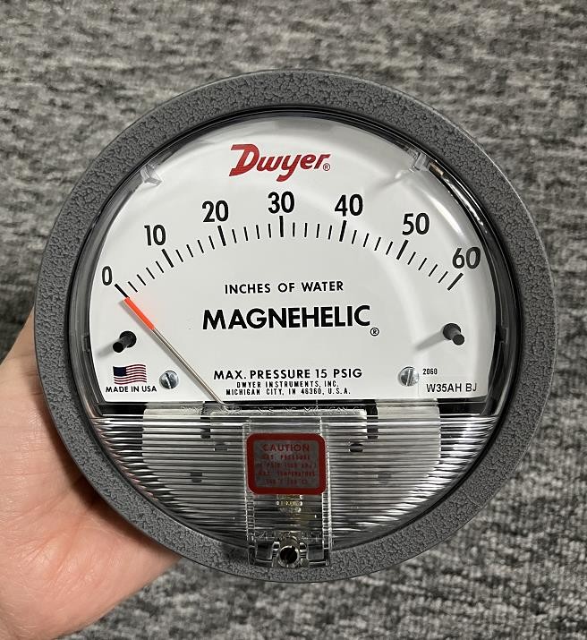 Dwyer Instruments 2060 Differential Pressure Gage, 0-60 In H20, 2% Acc ...