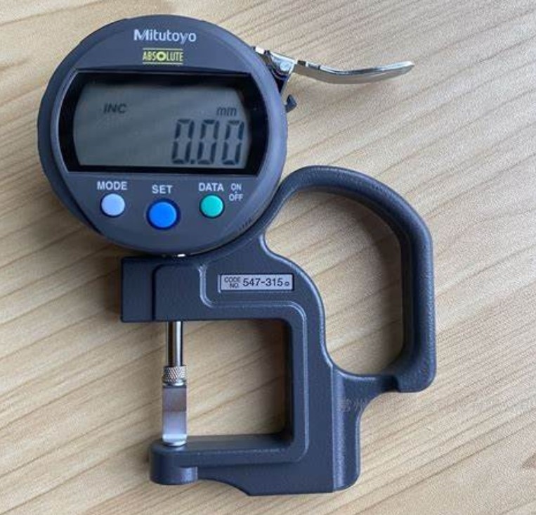 Mitutoyo 547-526S 0-47" / 0-12MM Digimatic Digital Thickness Gauge 0. ...