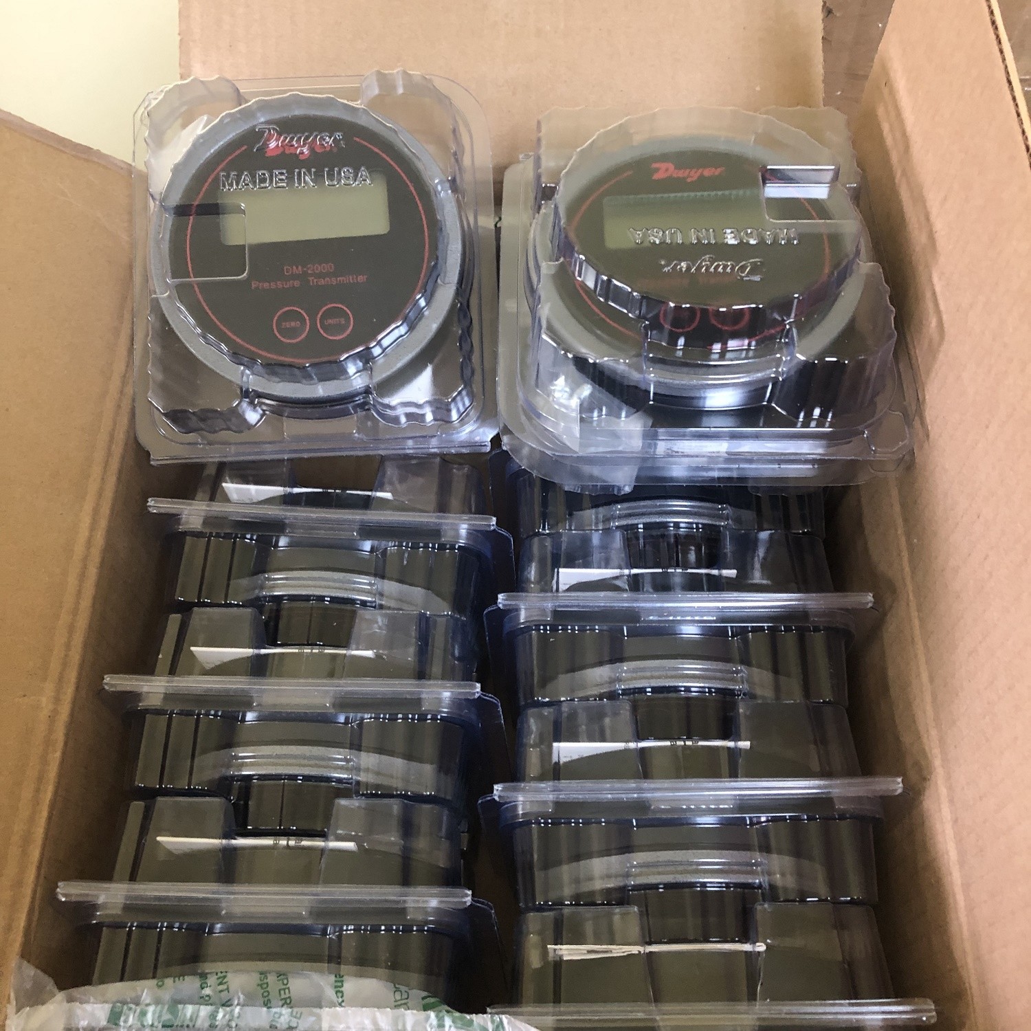 1KG Weight Dwyer Series DM-2000 Differential Pressure Transmitter for ...