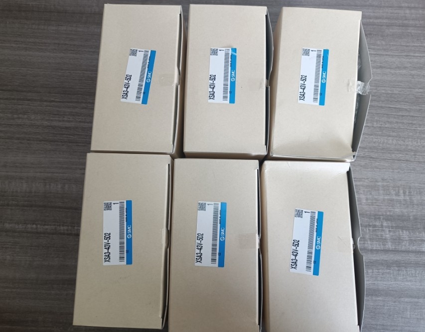 High Vacuum Solenoid Valve XSA3-43V-5D2 Rubber Seal Type For Smooth And ...