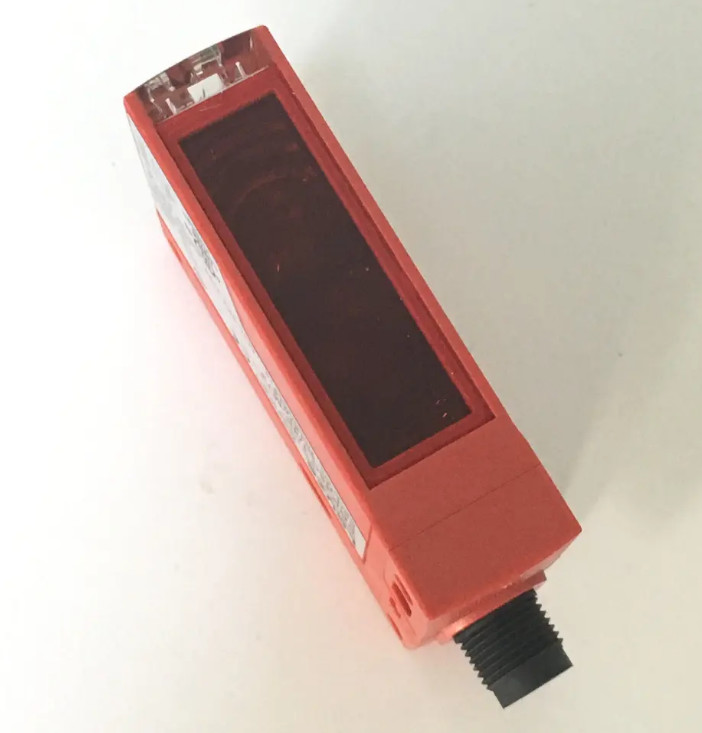 Factory Directly PRK46C.1/4P-M12 Optical Photoelectric Sensor 10-30VDC ...