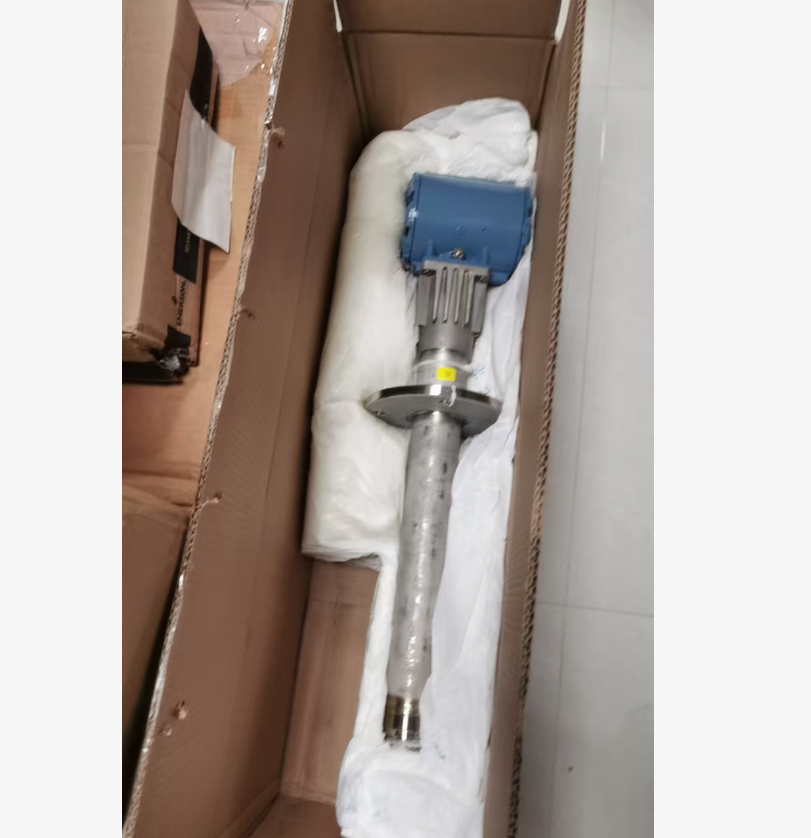 Emerson OXT4C Oxygen Analyzer for Hazardous Areas