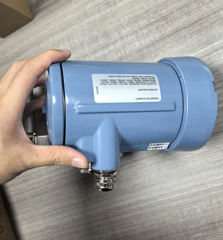 Emerson Micro Motion 1700R12AFFEZZZ Flow Transmitter