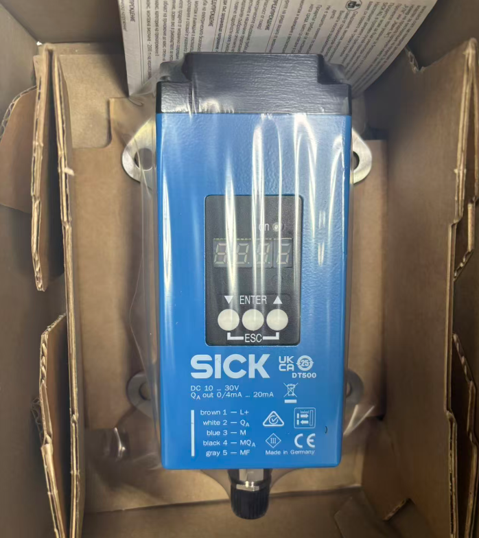 SICK DT500-A611 Distance Sensor with High Precision